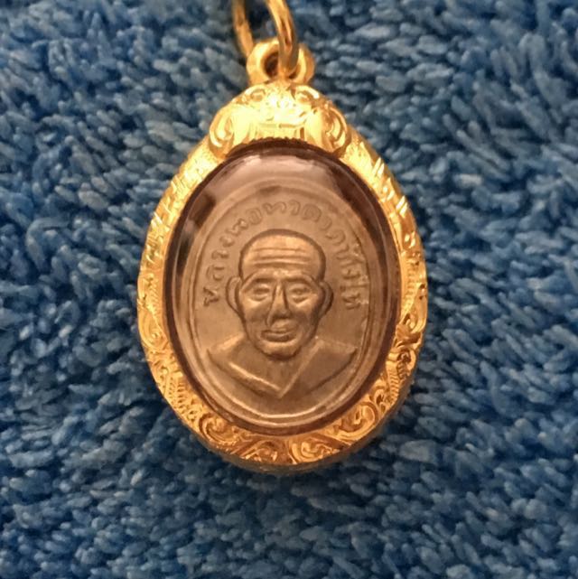 Thailand LP Thuad Amulet, Hobbies & Toys, Memorabilia & Collectibles ...