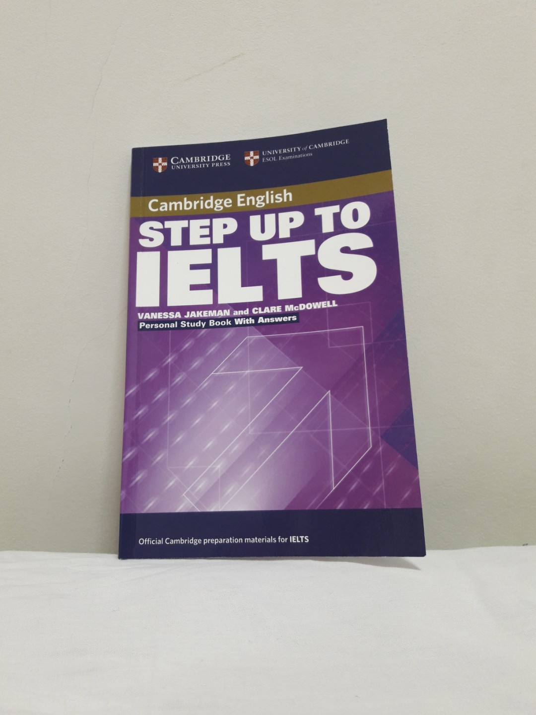 Cambridge Step Up To English, Hobbies & Toys, Books & Magazines ...