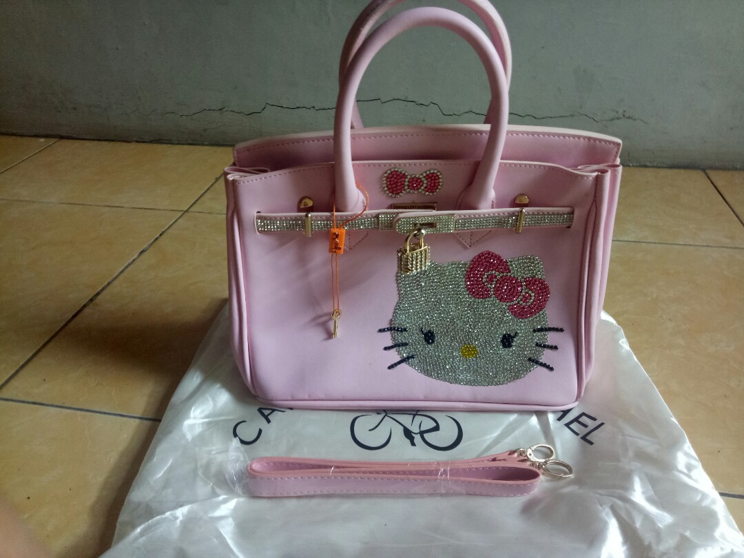Hermes Hello Kitty Baby Pink, Fesyen Wanita, Tas & Dompet di Carousell