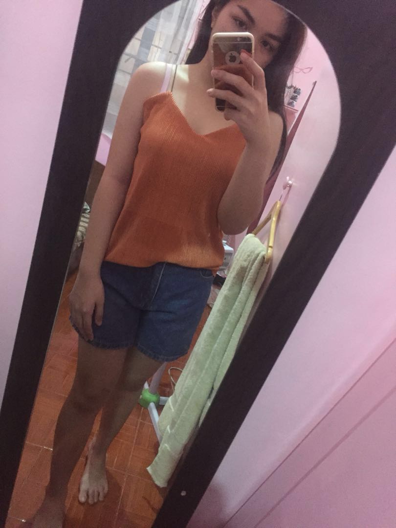 Pleated cami top , string top , sando, Women's Fashion, Tops ...