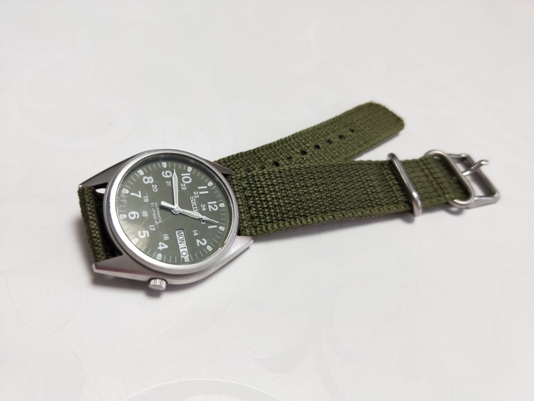 Seiko Military Green Watch (Vintage look), Men's Fashion, Watches ...