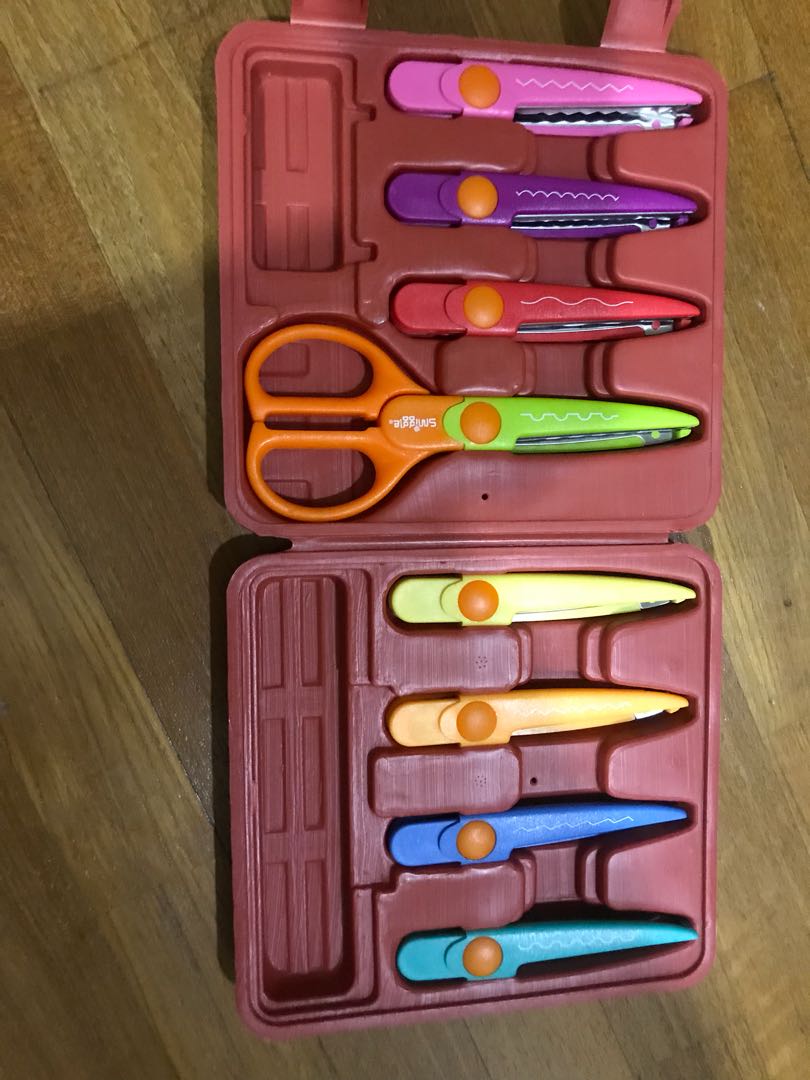 Smiggle Craft scissors, Hobbies & Toys, Stationery & Craft, Craft ...