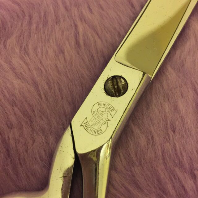 Vintage Singer Silver Scissors , Hobbies & Toys, Memorabilia ...