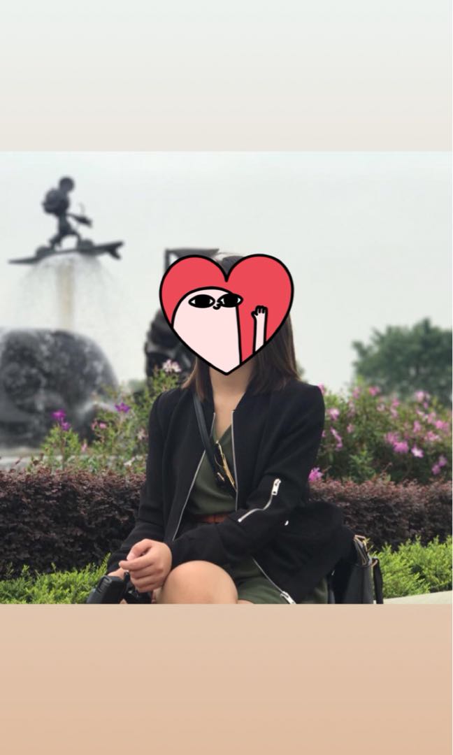 Black SM Woman Bomber Jacket, Women's Fashion, Coats, Jackets and ...