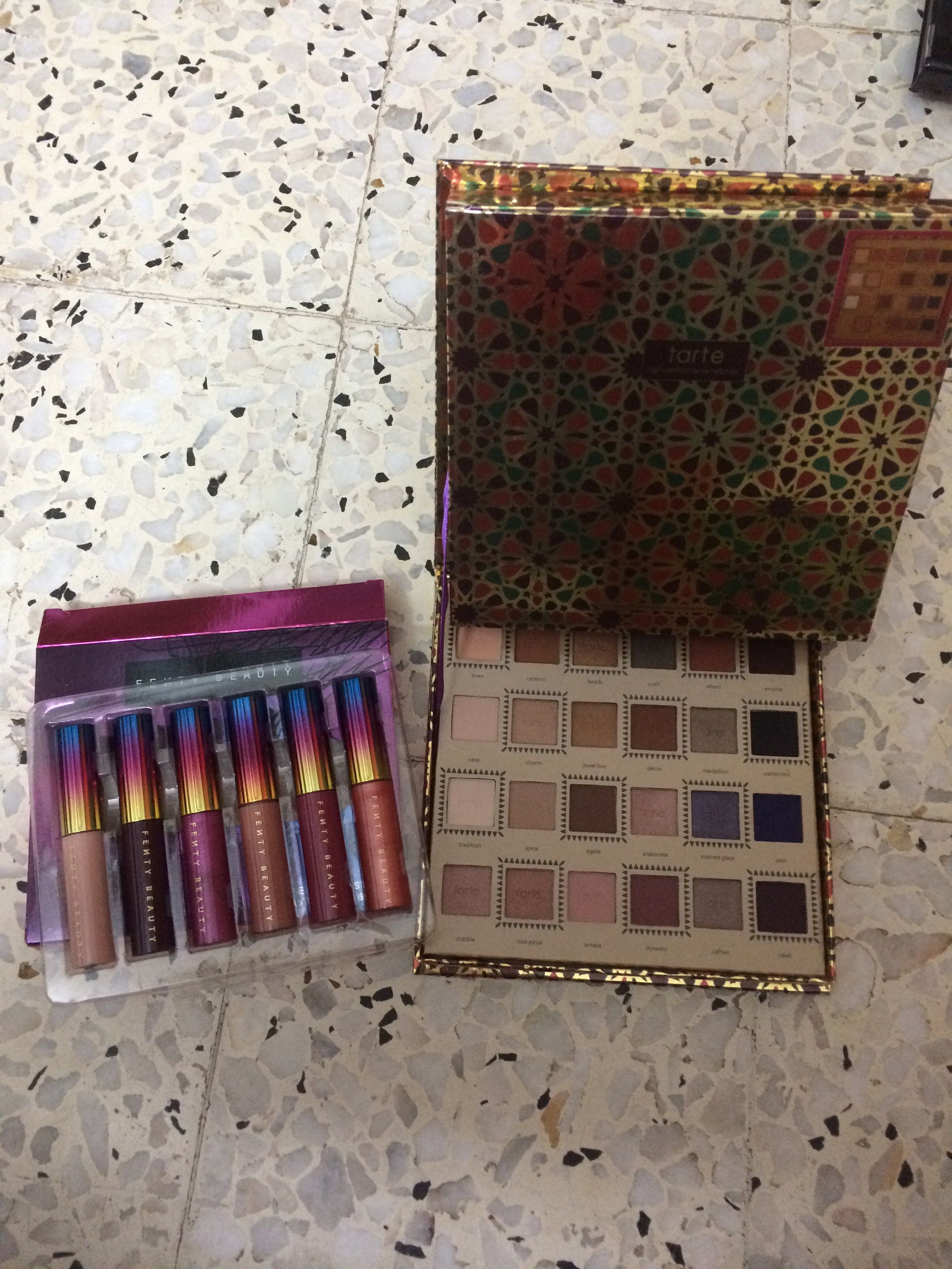 Makeup set, Beauty & Personal Care, Face, Makeup on Carousell