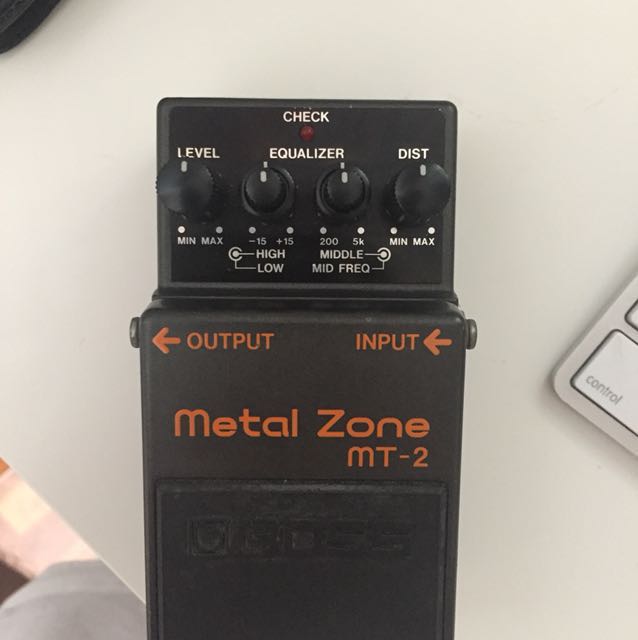 Metal zone MT-2, Hobbies & Toys, Music & Media, Music Accessories on ...