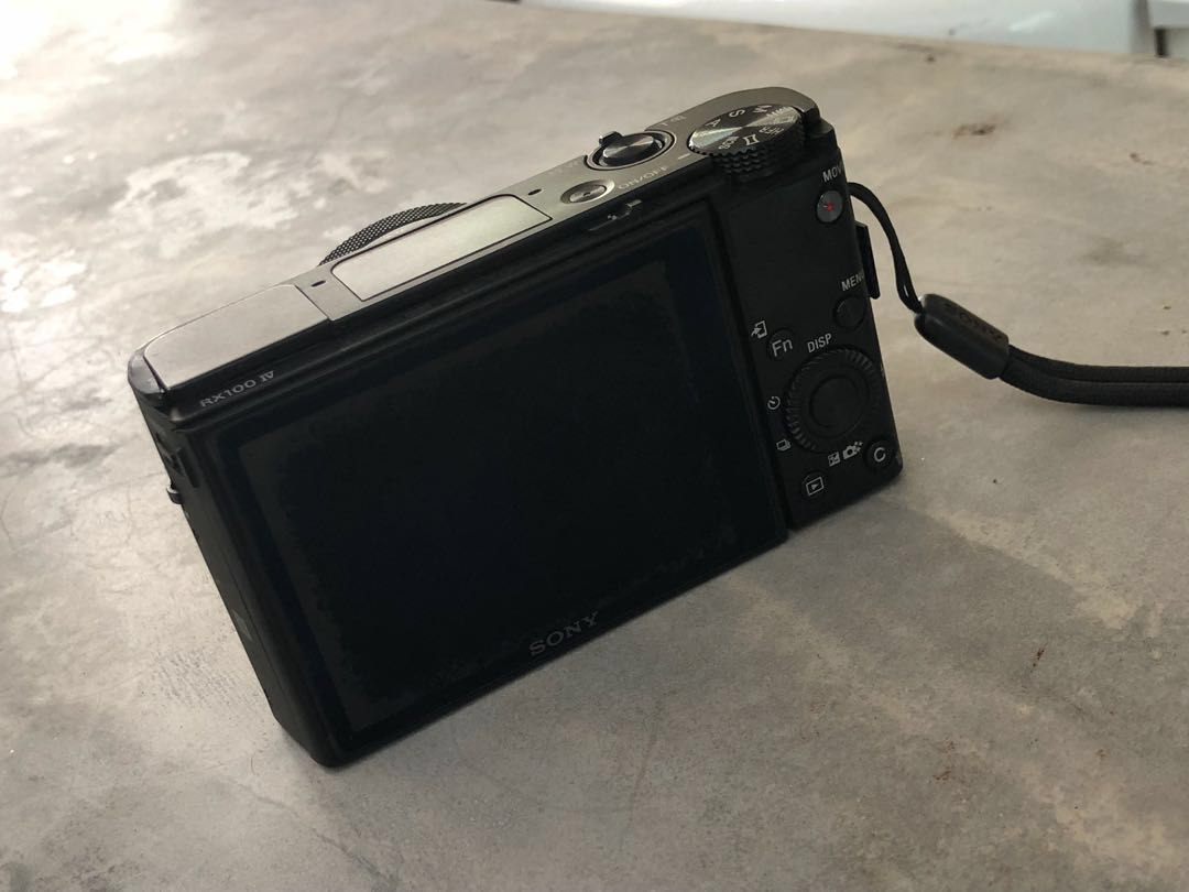 Sony RX100 IV - 128GB SD Card, Mobile Phones & Gadgets, Mobile & Gadget ...