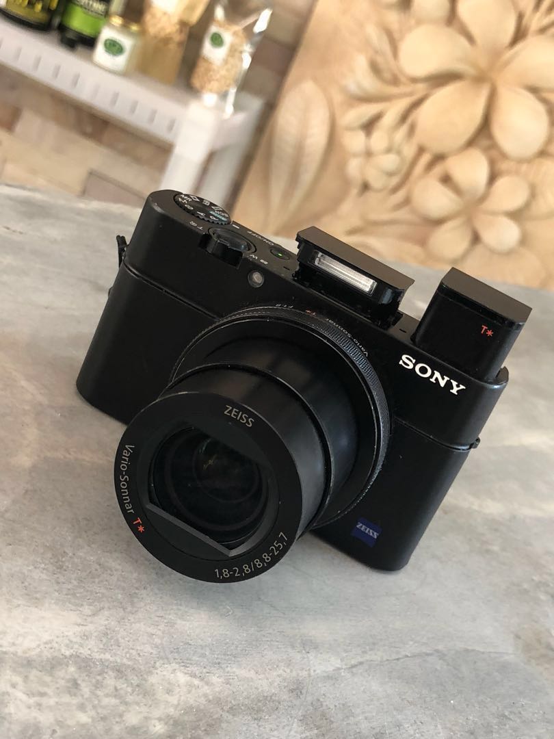 Sony RX100 IV - 128GB SD Card, Mobile Phones & Gadgets, Mobile & Gadget ...