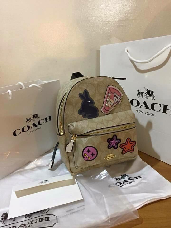 Coach mini patch backpack, Women's Fashion, Bags & Wallets, Backpacks ...