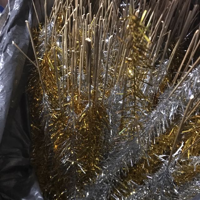 Gold and silver bunga manggar/ tinsel, Hobbies & Toys, Stationery ...