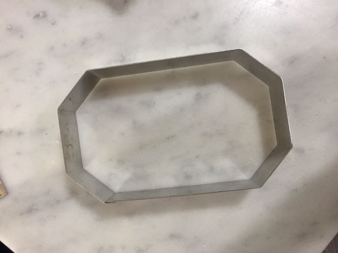 Octagon cake ring, TV & Home Appliances, Kitchen Appliances, Other ...
