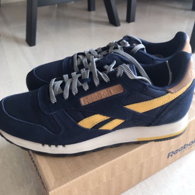 Reebok Classic , Men's Fashion, Footwear, Sneakers on Carousell