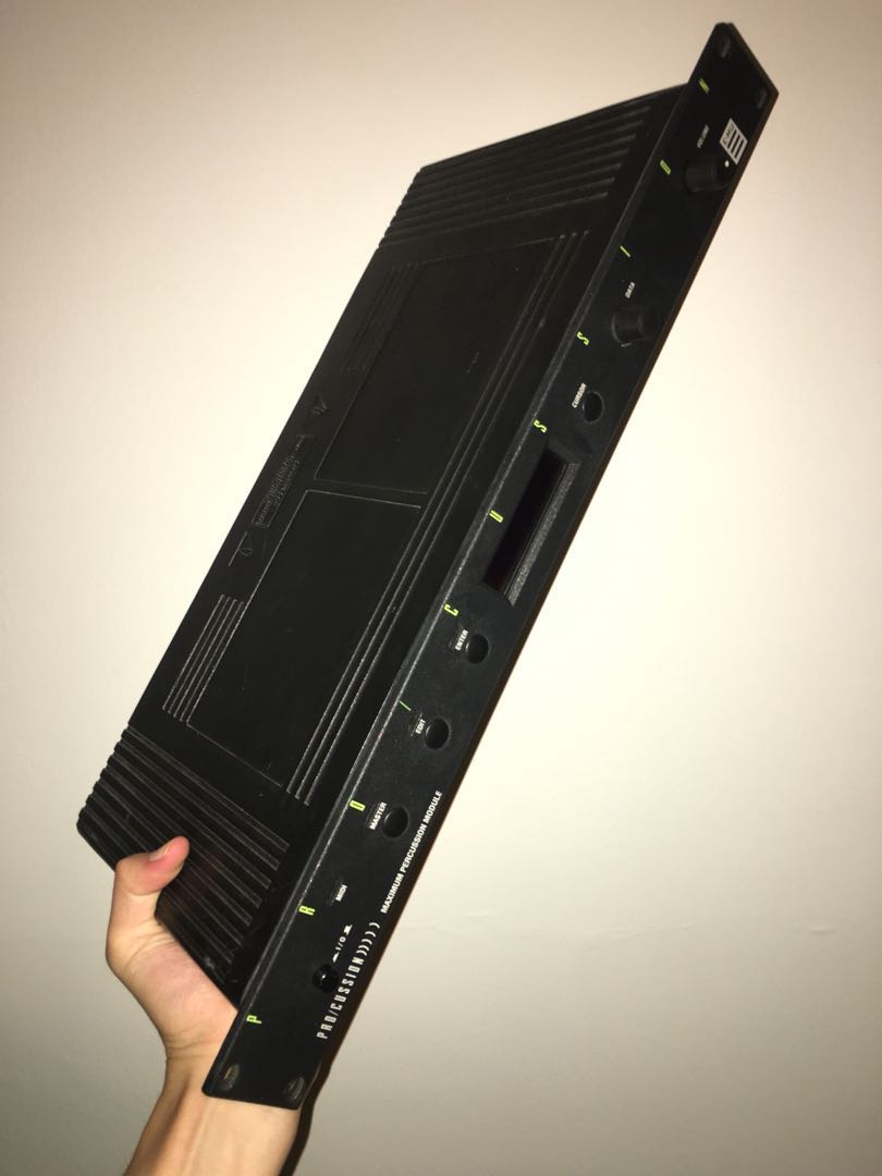 VINTAGE DRUMS - E-mu Procussion w/ Free Case | Emu Rack Module, Hobbies ...