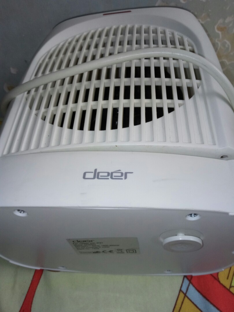 Deer Fan Heater with IP21, 家庭電器, 冷氣機及暖風機 - Carousell