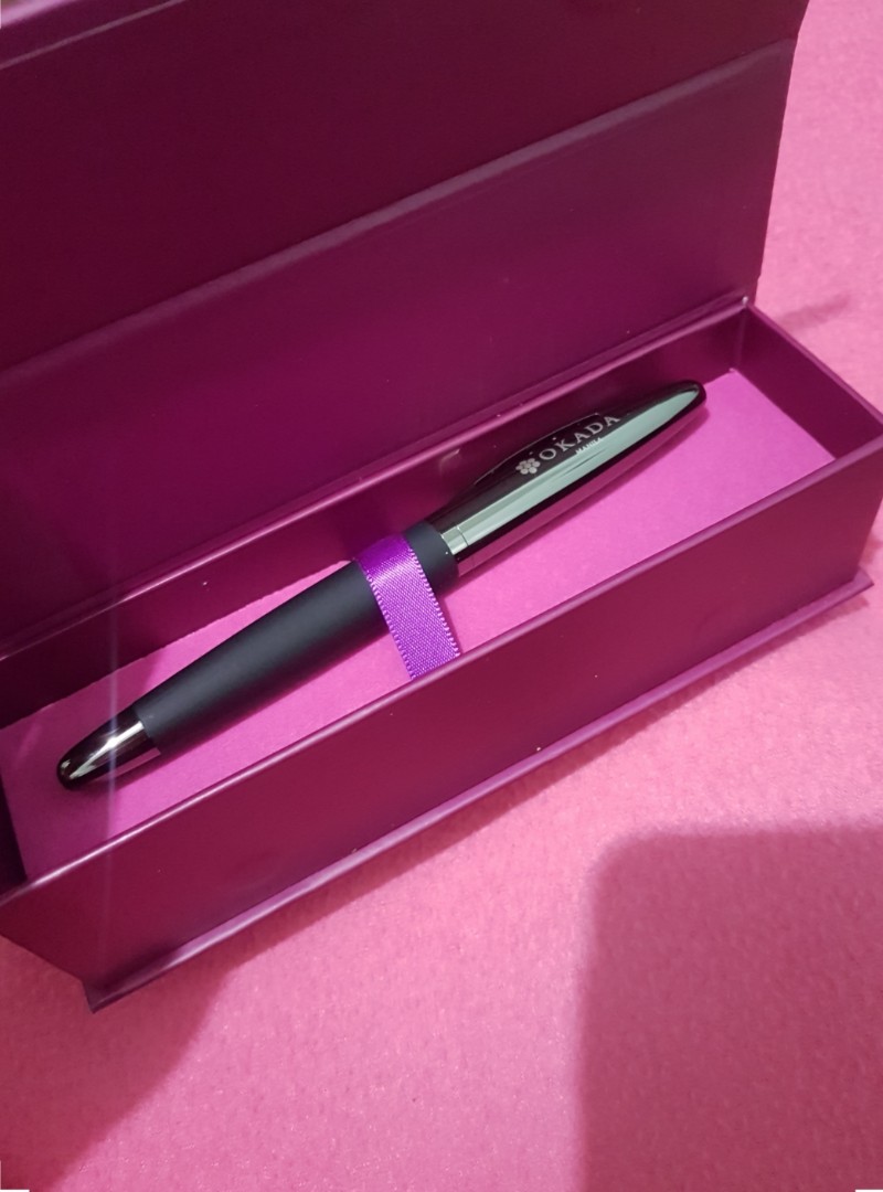 Exclusive Okada Signature Pen, Hobbies & Toys, Stationary & Craft ...