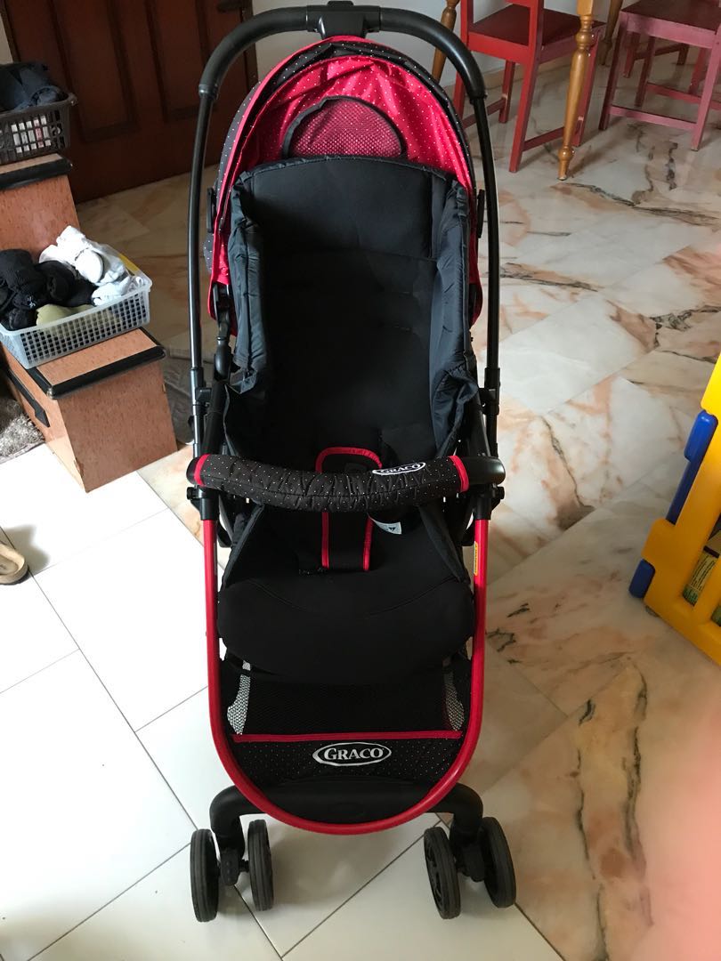 Graco stroller, Babies & Kids, Going Out, Strollers on Carousell