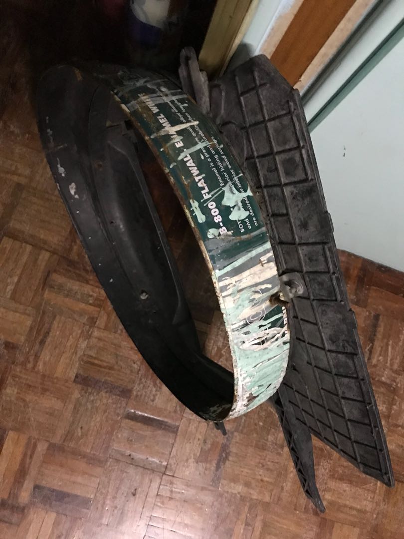 Mb100 musso radiator shroud, Car Parts & Accessories on Carousell