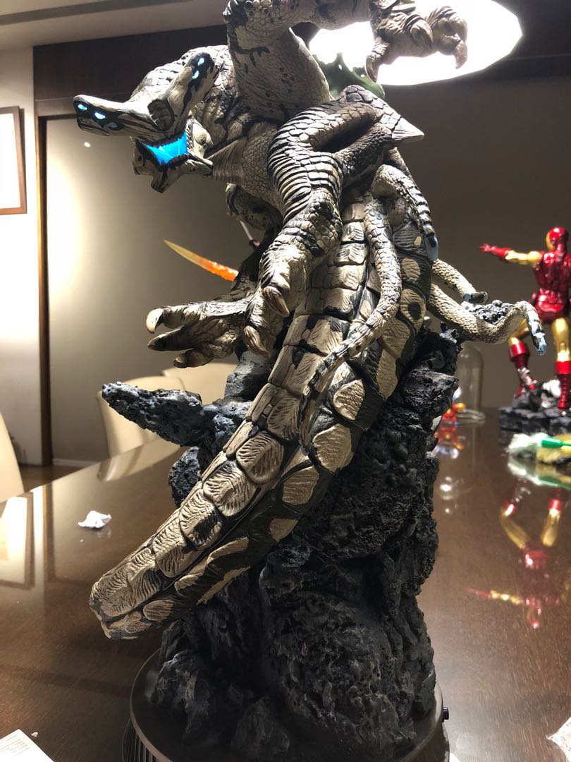 Pacific Rim Slattern Toy