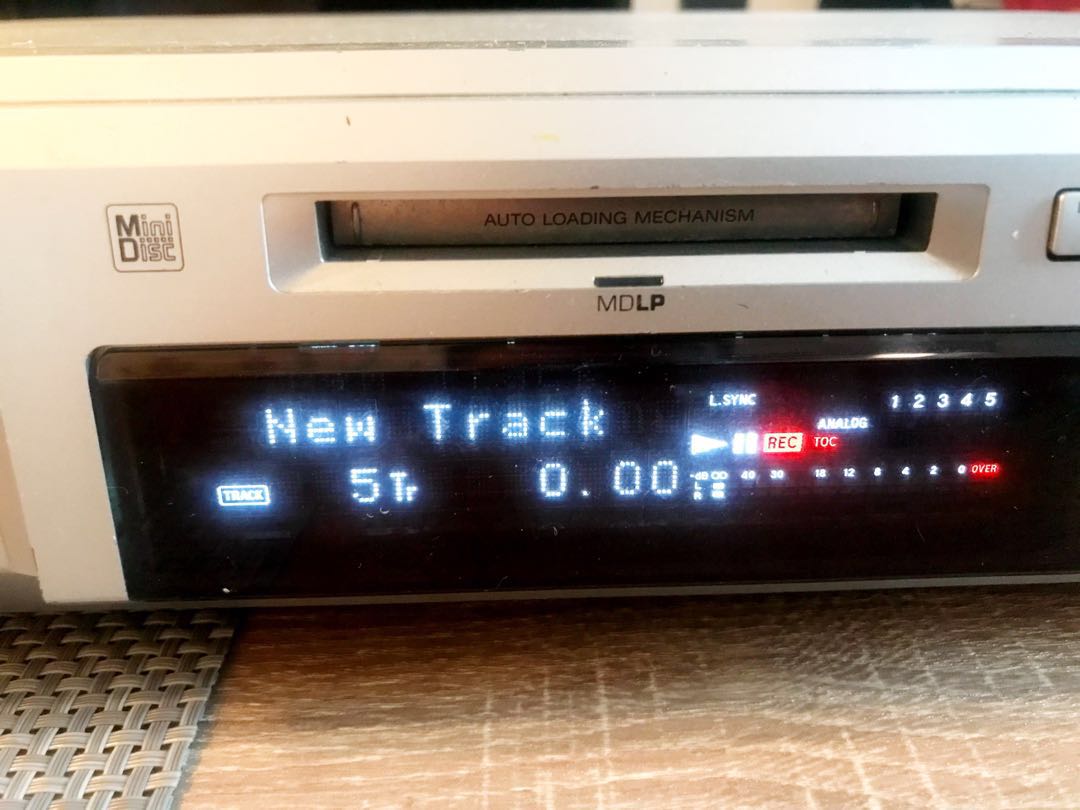 Sony Minidisc MD Deck Player Recorder, 音響器材, 錄音機 - Carousell
