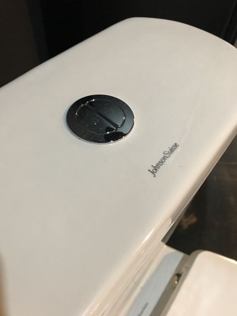 Toilet bowl, Everything Else on Carousell