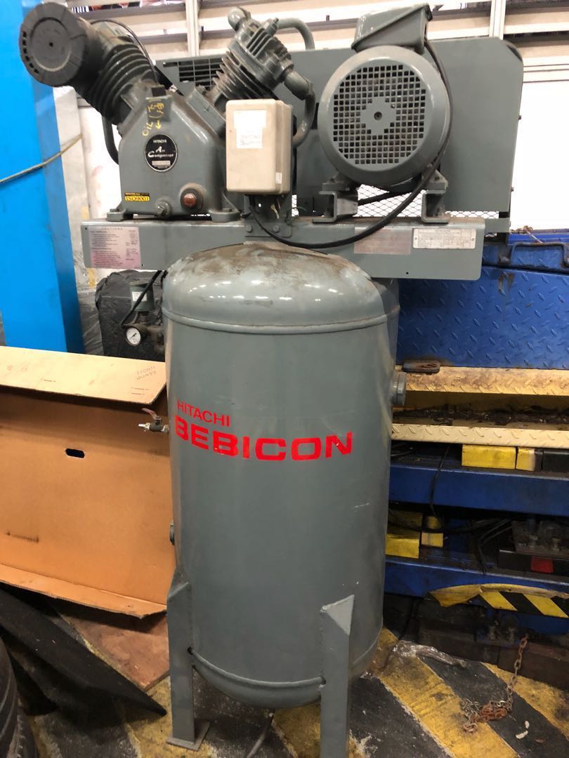 Used Hitachi Air compressor receiver for workshop used. 7.5kW. 300LTR ...