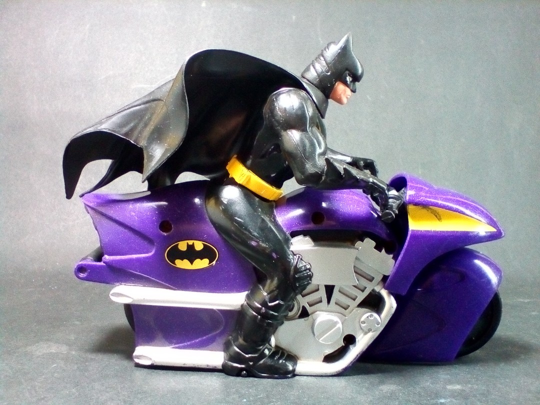 Vintage Batman with Batcycle 1994 Kenners Legend of The Dark Knight ...