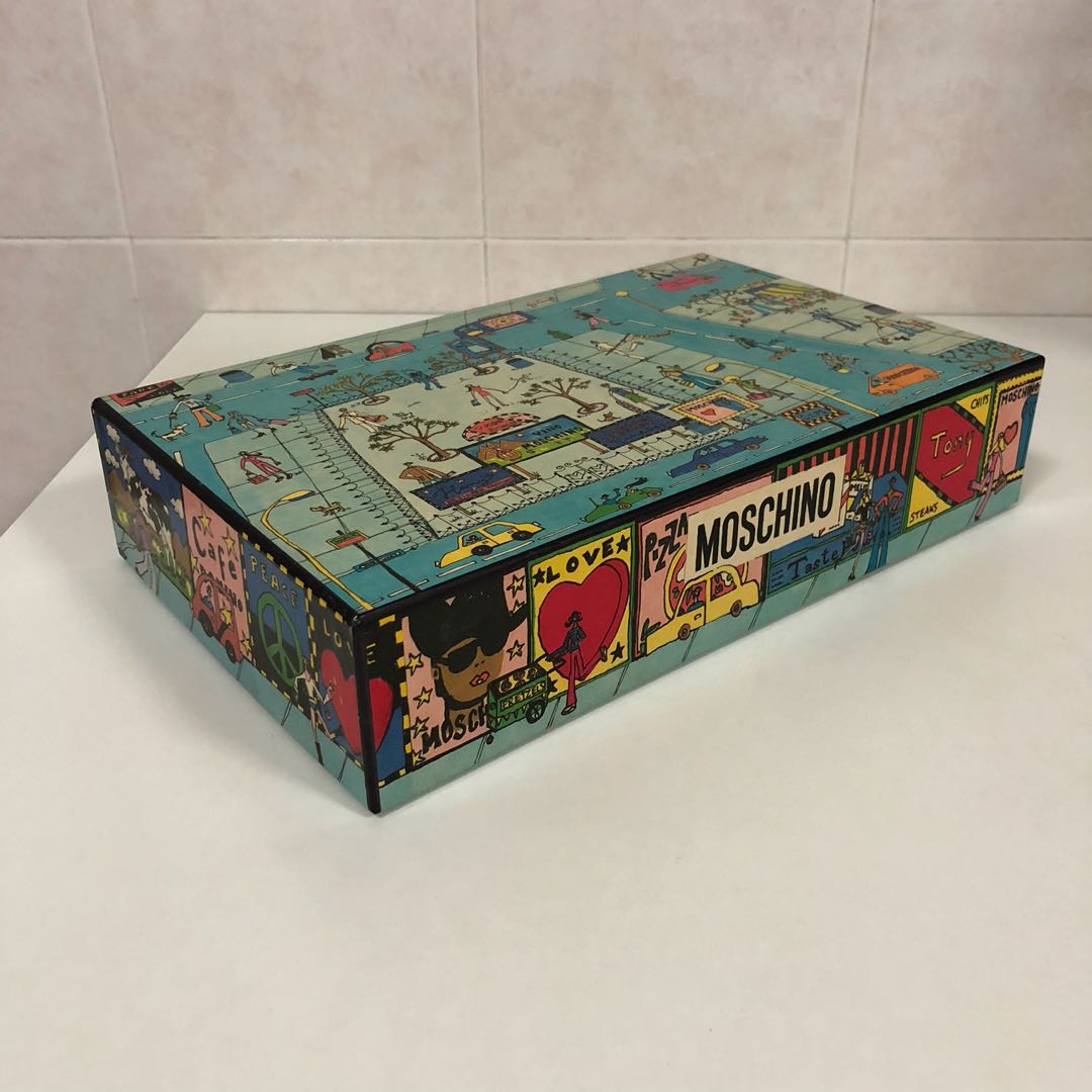 Moschino Empty Box ( cardboard ), Everything Else on Carousell