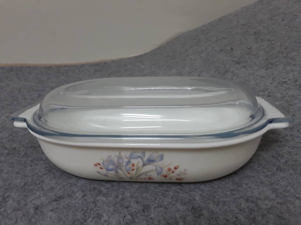 Pyrex england blue iris, Furniture & Home Living, Kitchenware ...