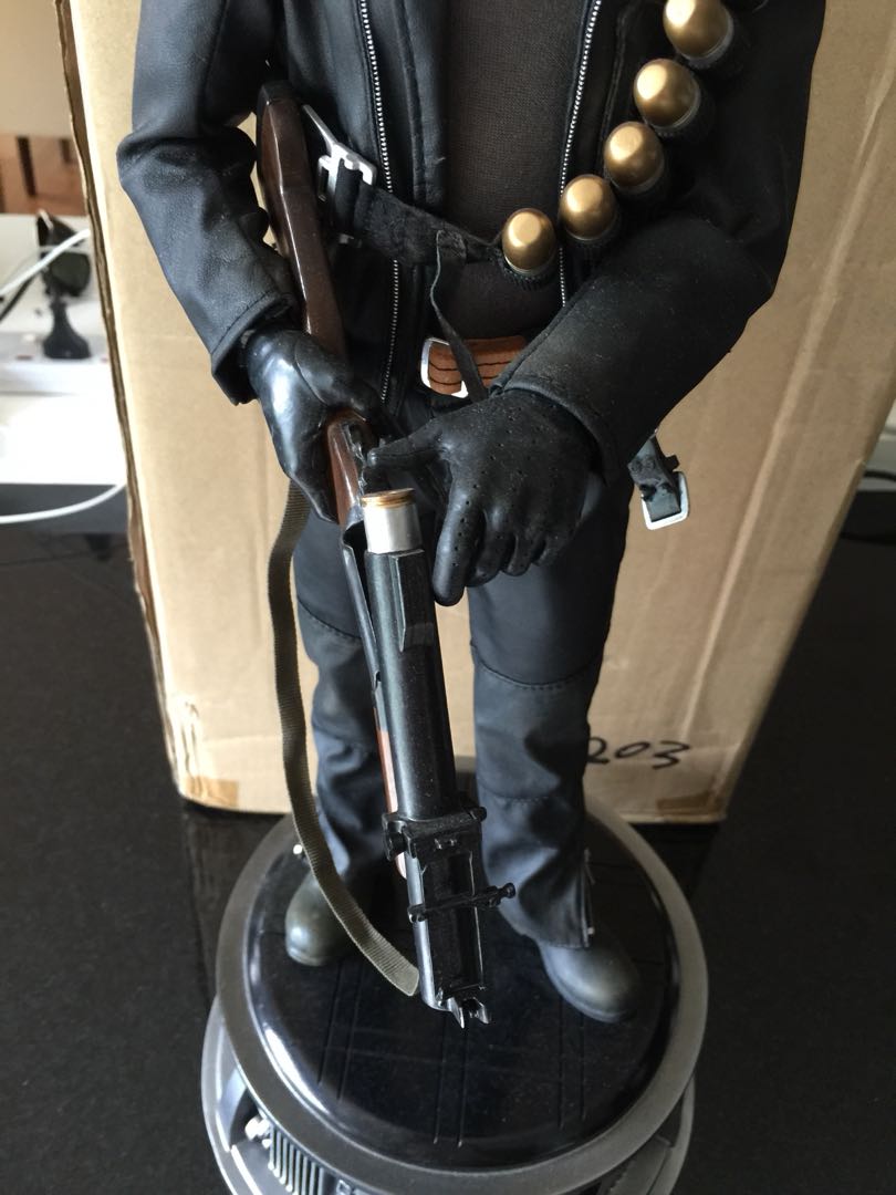 Sideshow Terminator 2 Arnold Schwarzenegger T-800 Premium Format ...