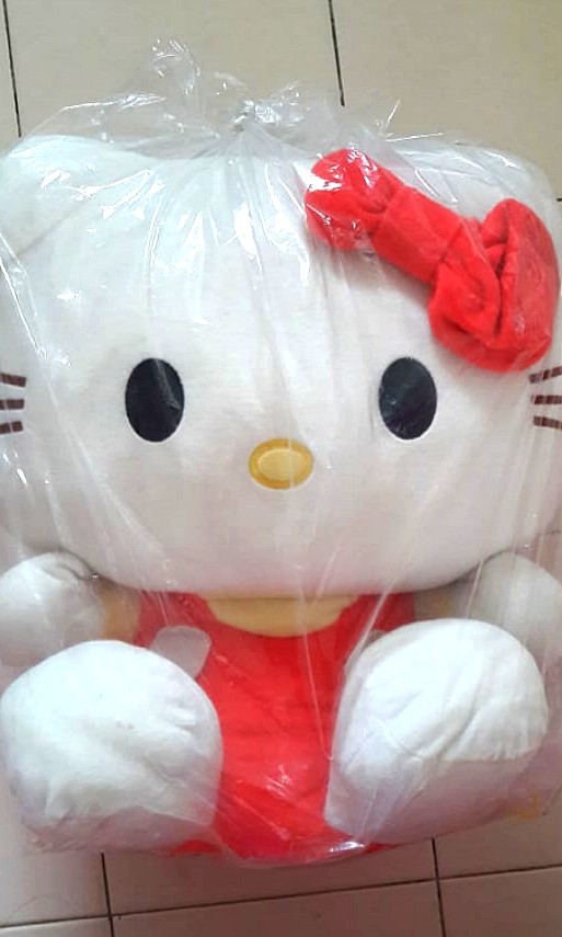 Hello Kitty Soft Toy, Hobbies & Toys, Toys & Games on Carousell