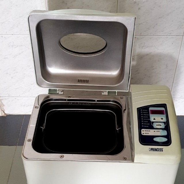 Princess Bread Maker, TV & Home Appliances, Kitchen Appliances, Coffee ...