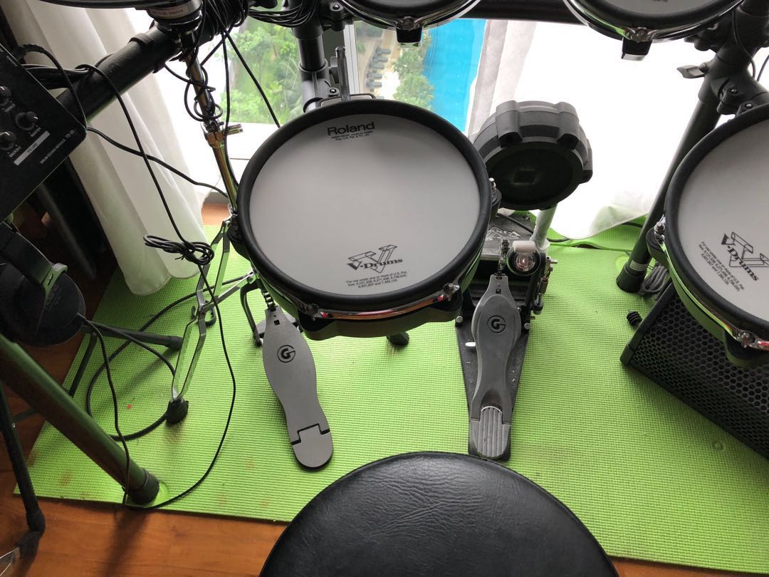 Roland TD-25KV drum set with PM10 drum speaker, Hobbies & Toys, Music ...