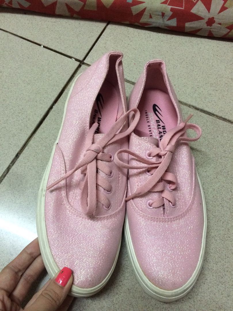 World balance roxette glittery pink, Women's Fashion, Footwear ...