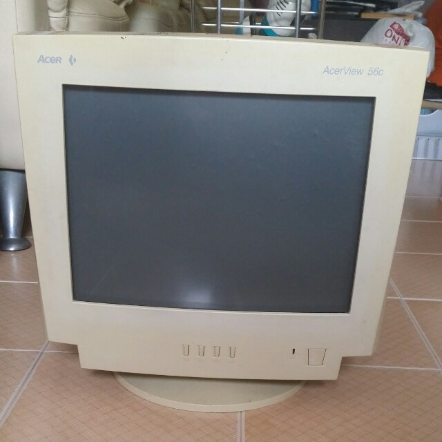 15" CRT Monitor, Computers & Tech, Parts & Accessories, Monitor Screens ...