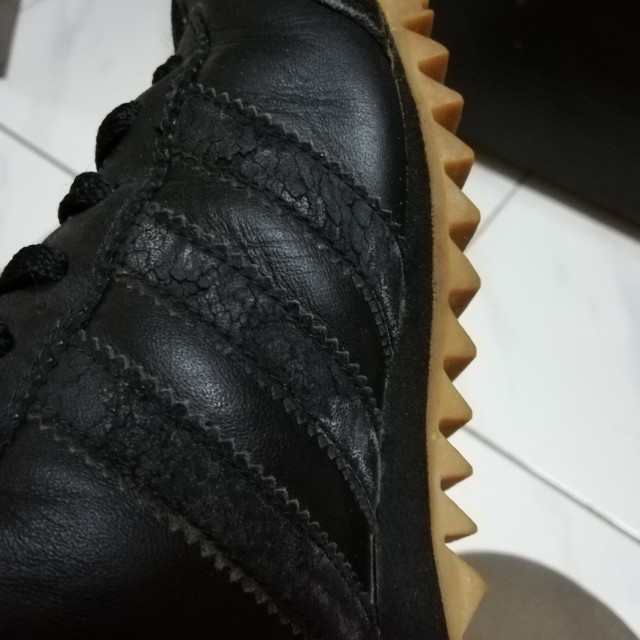 Adidas Rom, Men's Fashion, Footwear, Sneakers on Carousell