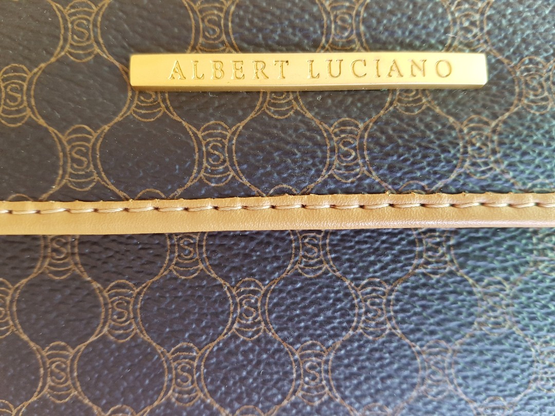 Authentic Albert Luciano Wallet, Women's Fashion, Bags & Wallets ...