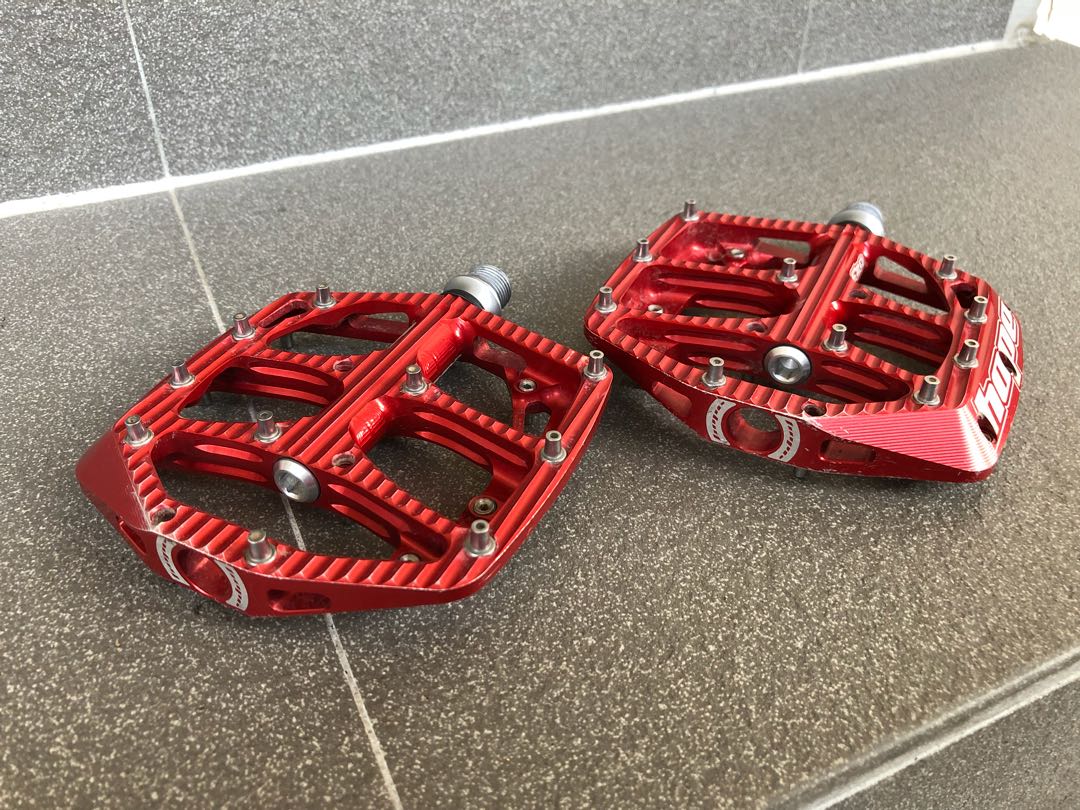 Hope F20 flat pedals, Sports Equipment, Bicycles & Parts, Bicycles on ...