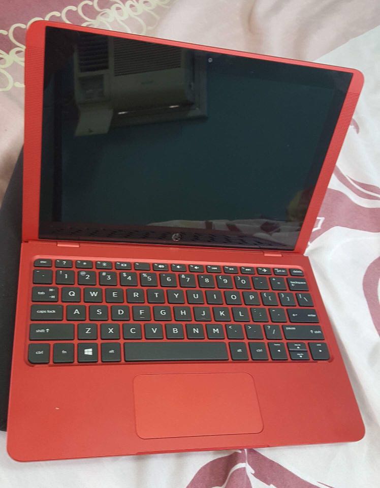 HP Transformer (Detachable) Laptop into Tablet, Computers & Tech ...