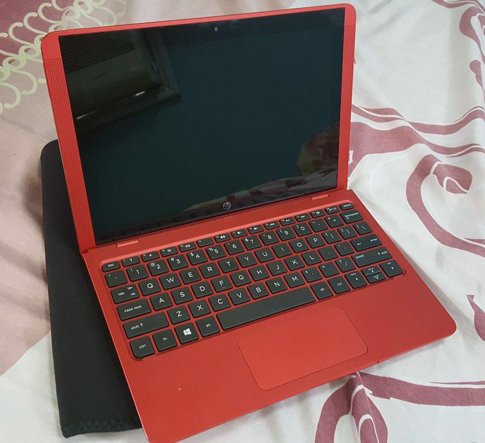 HP Transformer (Detachable) Laptop into Tablet, Computers & Tech ...