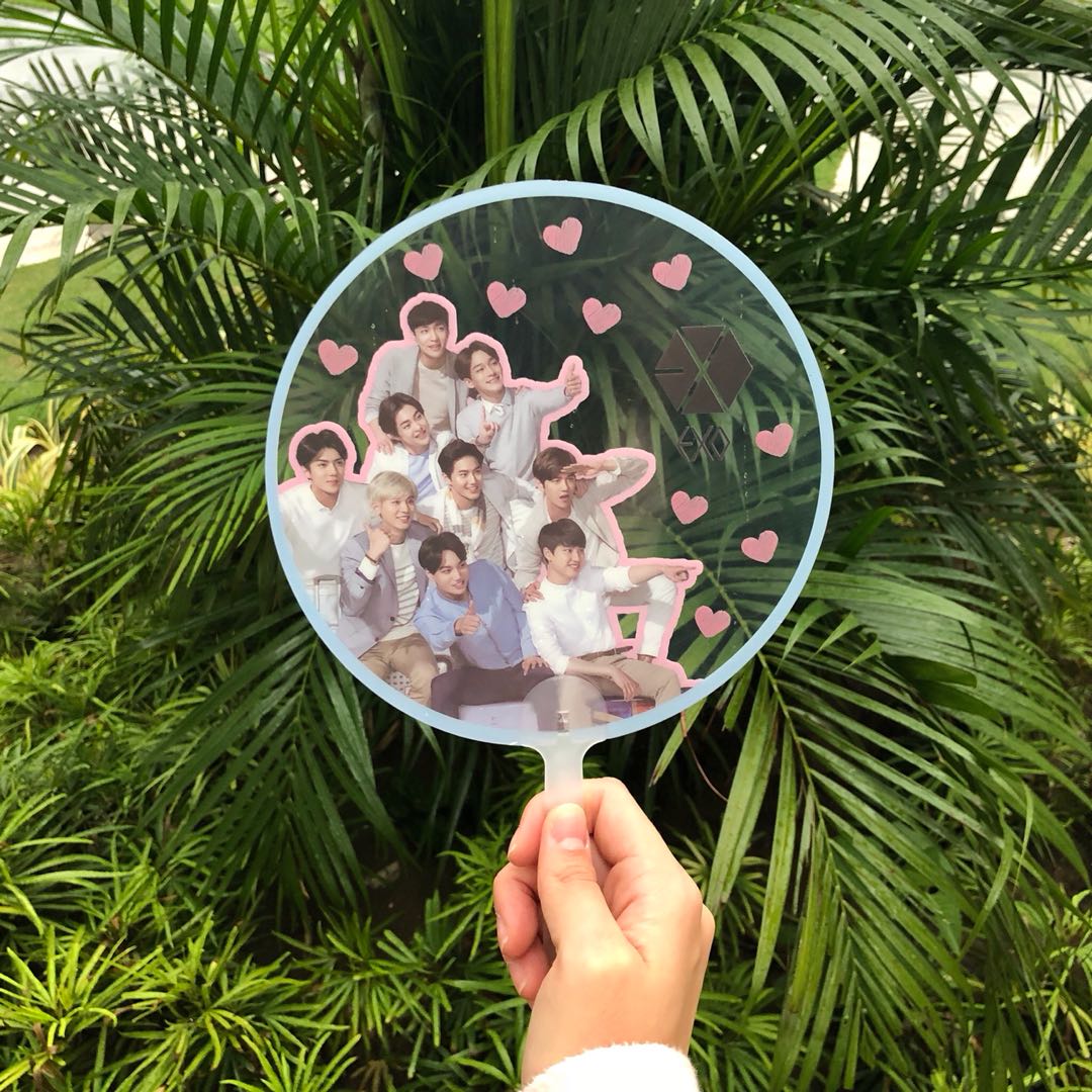 KPOP Transparent Fans, Hobbies & Toys, Memorabilia & Collectibles, K ...