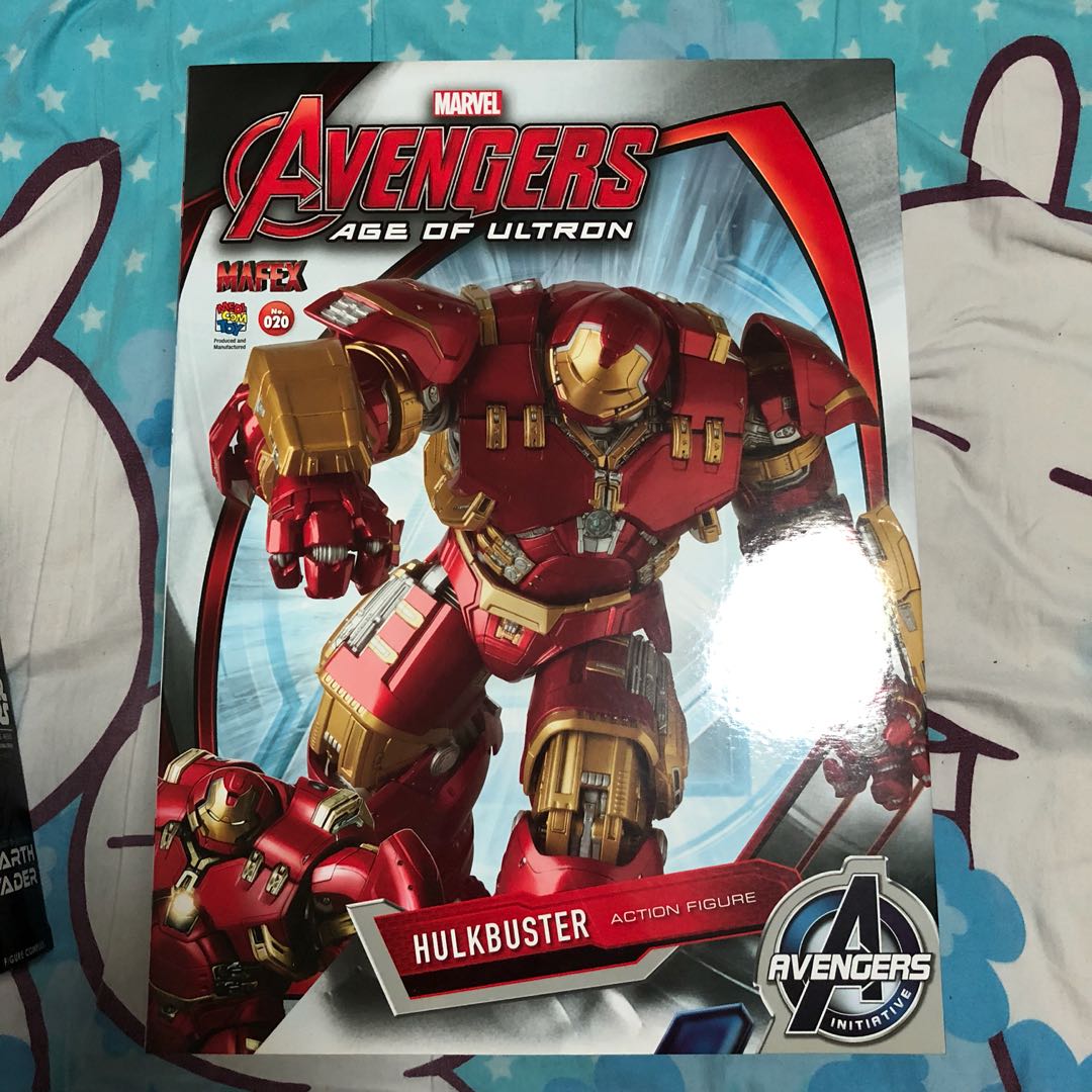 Mafex Hulkbuster, Hobbies & Toys, Toys & Games on Carousell