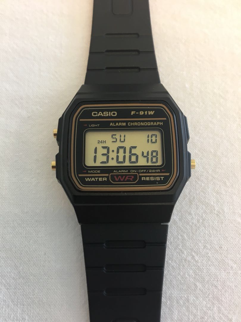 New Casio F-91W watch, Men's Fashion, Watches & Accessories, Watches on ...