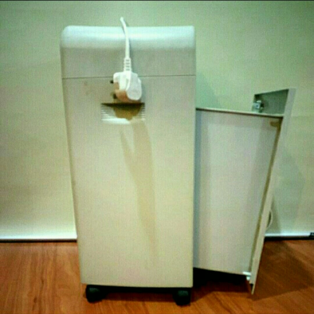 Large Electric Paper Shreder, Computers & Tech, Printers, Scanners ...