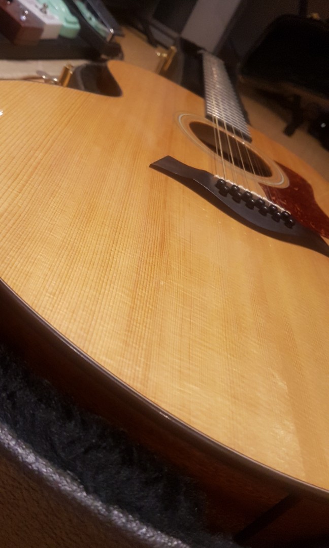 Taylor 355 12-string Jumbo Acoustic with passive pickup, Hobbies & Toys ...