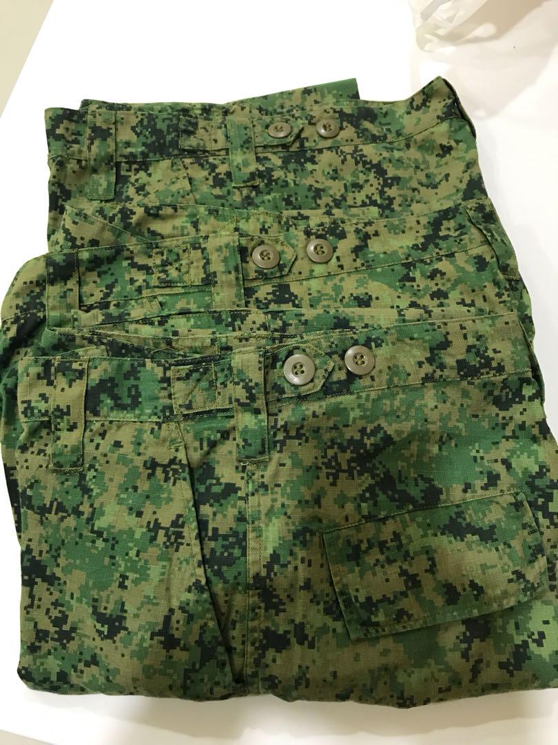 #Blessing SAF pixelated uniform 3 sets, Men's Fashion, Tops & Sets ...