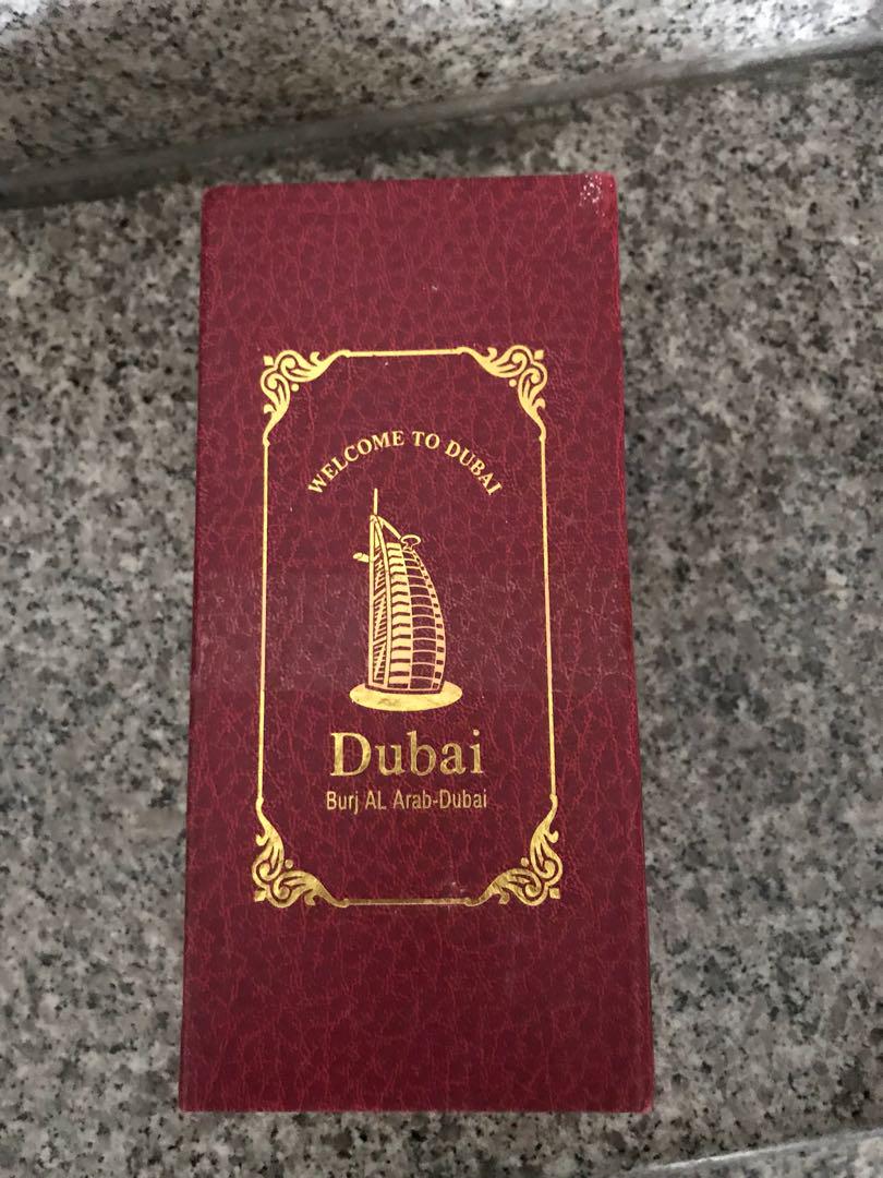 Dubai souvenir Burj Al Arab, Perabotan Rumah di Carousell