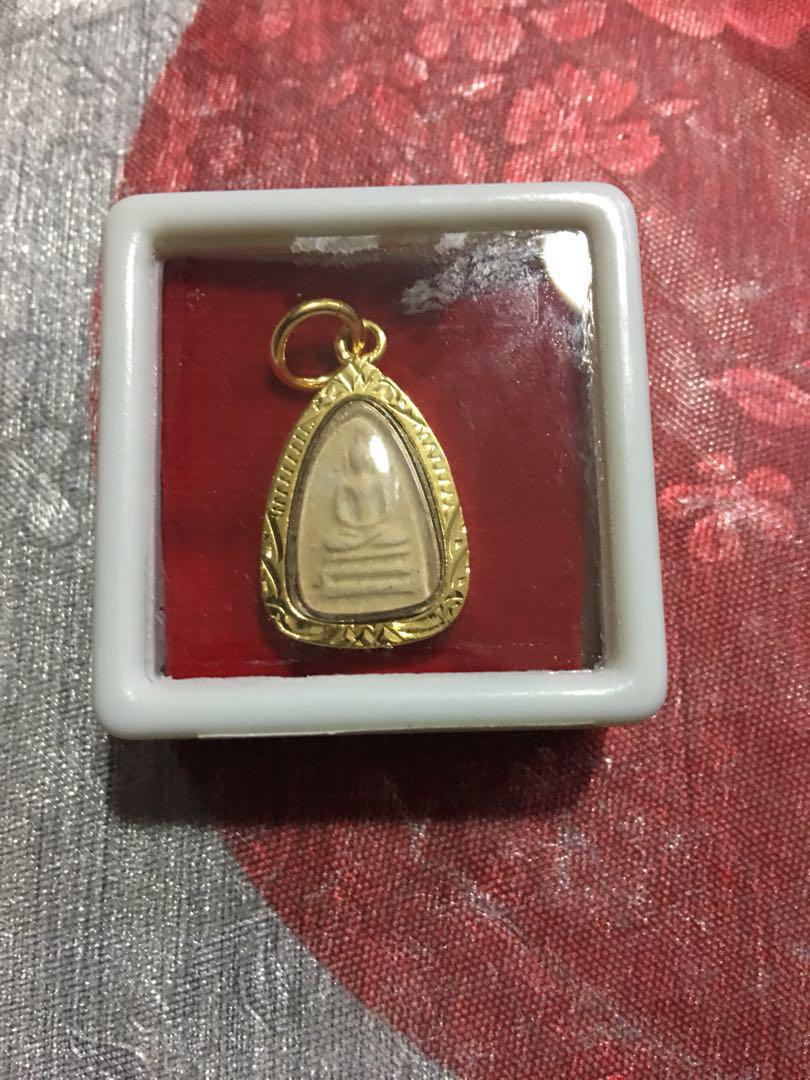 Mini size Phra Somdej in micron gold casing. LP Hin, Wat Rakang, BE2495 ...