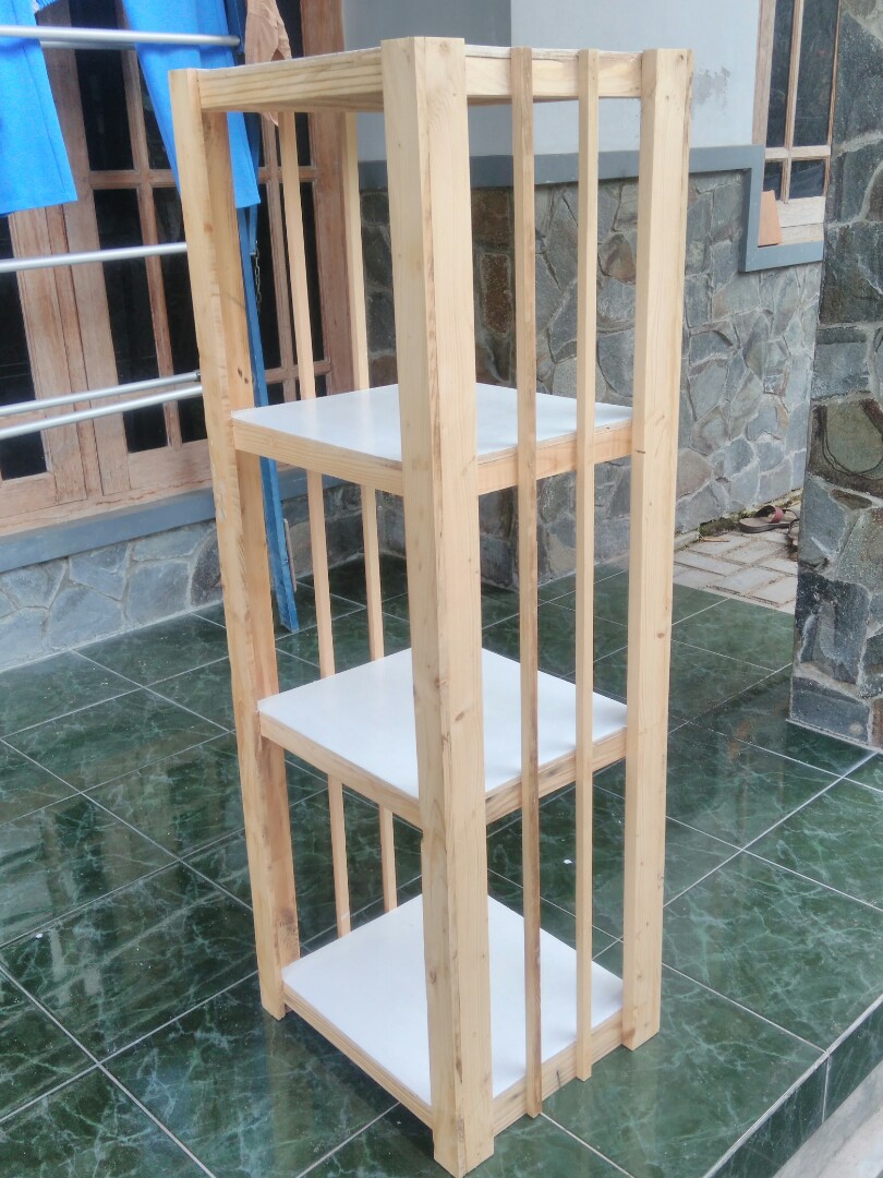 Rak susun kayu kecil, Perabotan Rumah di Carousell