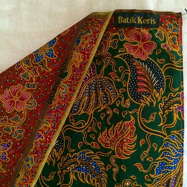 BN Batik Keris Fabric, Women's Fashion, Dresses & Sets, Traditional ...