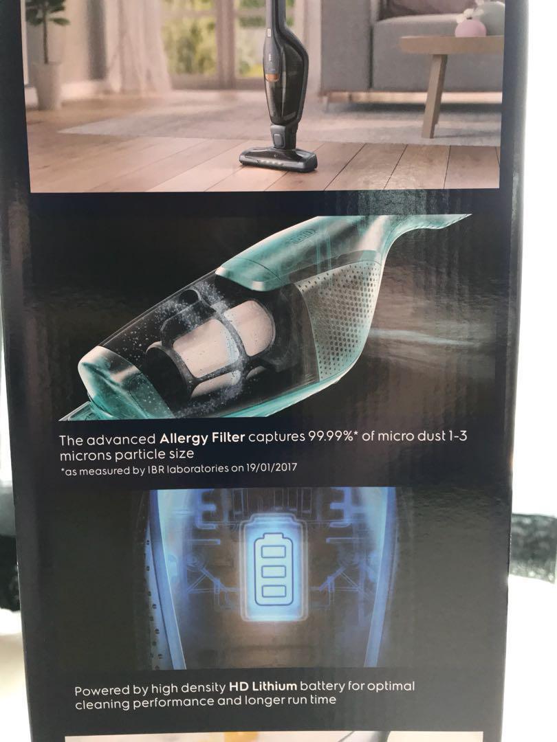 Electrolux 2 in 1 Cordless Vacuum Cleaner-Model ZB3311, TV & Home ...